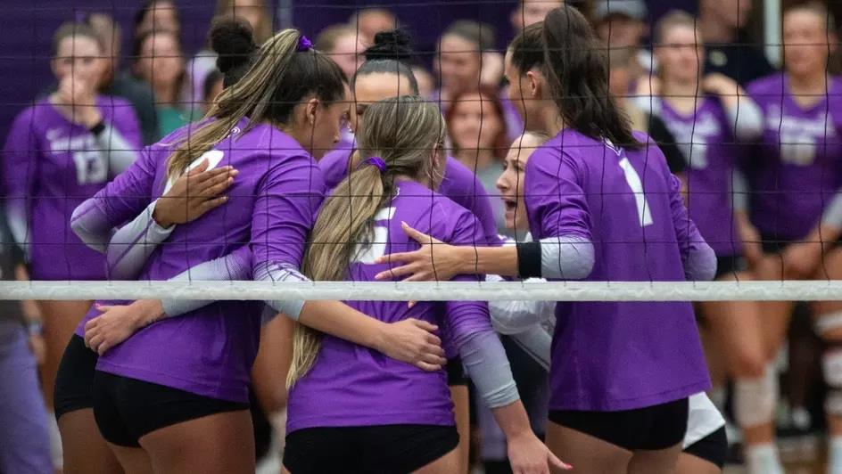 Volleyball vs Lipscomb-University of Central Arkansas